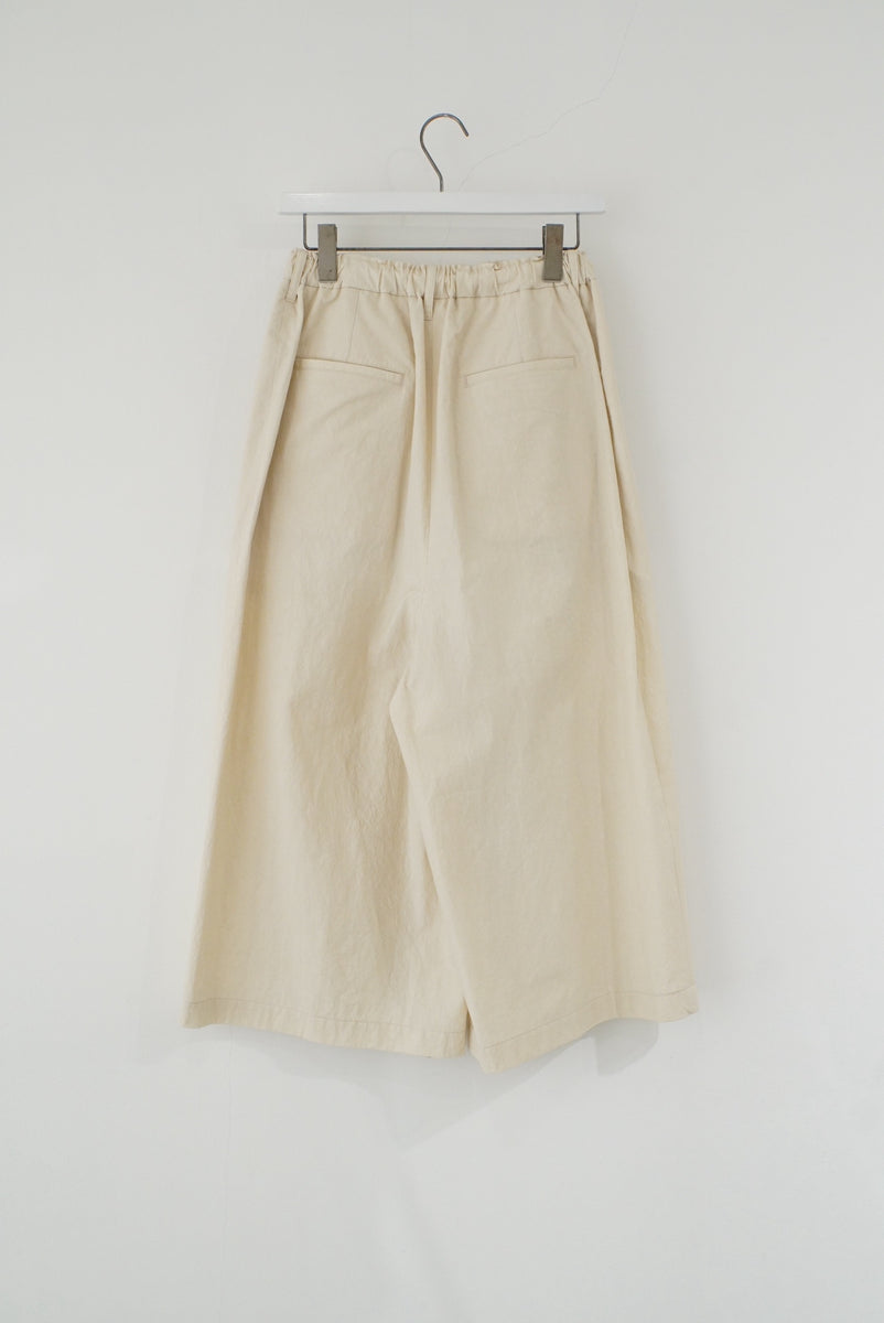 BIG TUCK PANTS / IVORY – OTOÄA